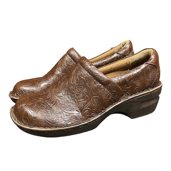 boc | Shoes | Bc Brown Faux Leather Embossed Clogs | Poshmark
